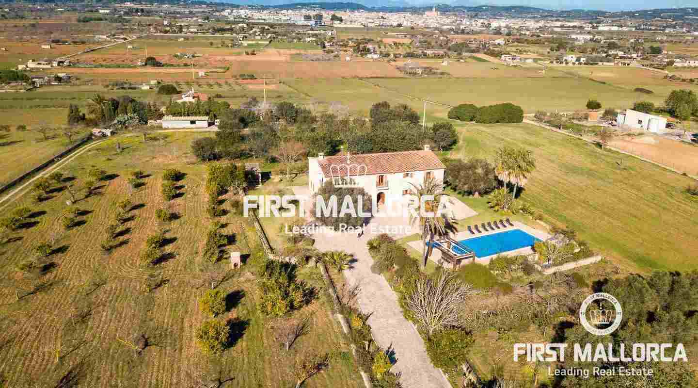 Wunderschöne Finca mit Fernblick und allen Extras